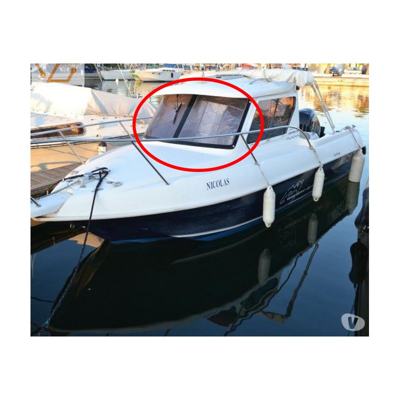 Parabrezza e finestrino per barca a motore